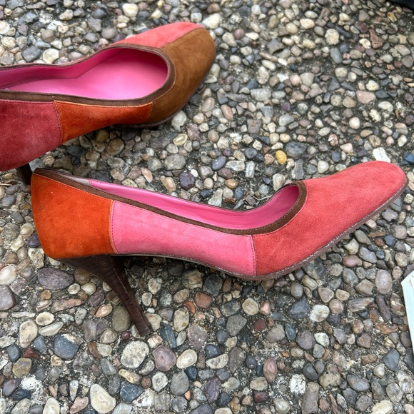 Isaac Mizrahi | Shoes | Isaac Mizrahi Suede Cecile Heels Pumps | Poshmark